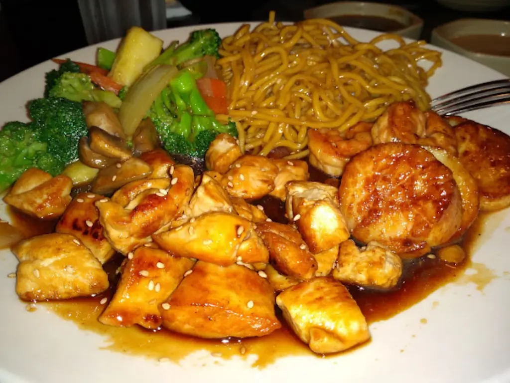 Home - MR.FUJI SUSHI & HIBACHI